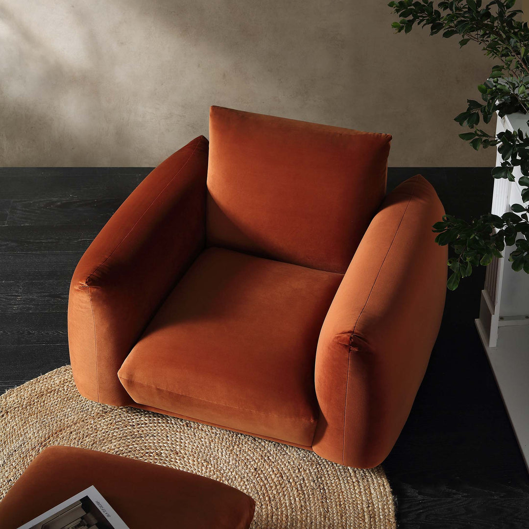 Gianni Armchair, Rust Velvet | daals