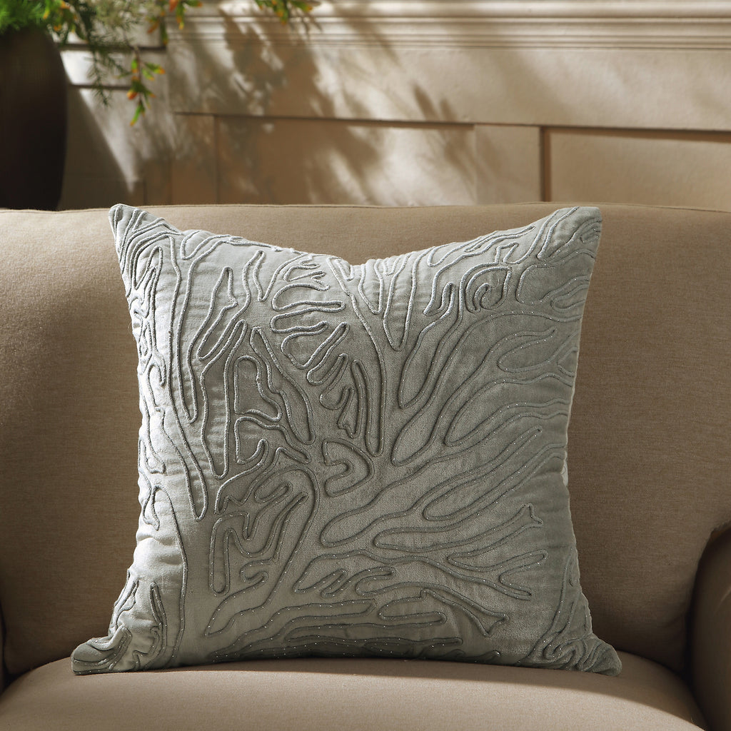 Luxe Collection Wiggle Sparkle Cord Velvet Cushion | daals