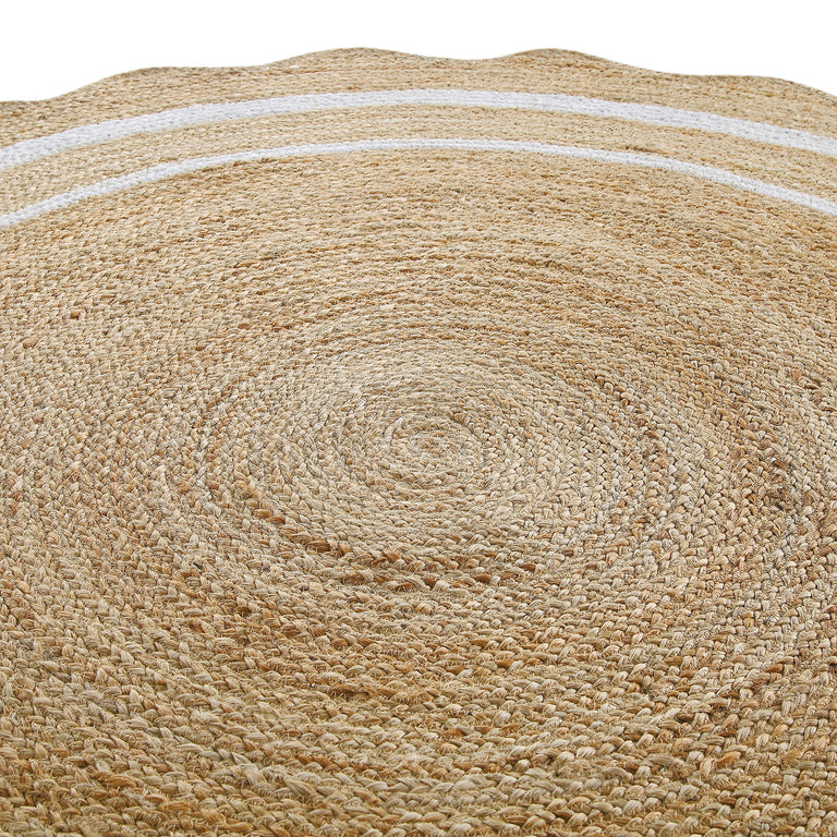 Evie Hand Braided Jute Scallop Round Rug | daals