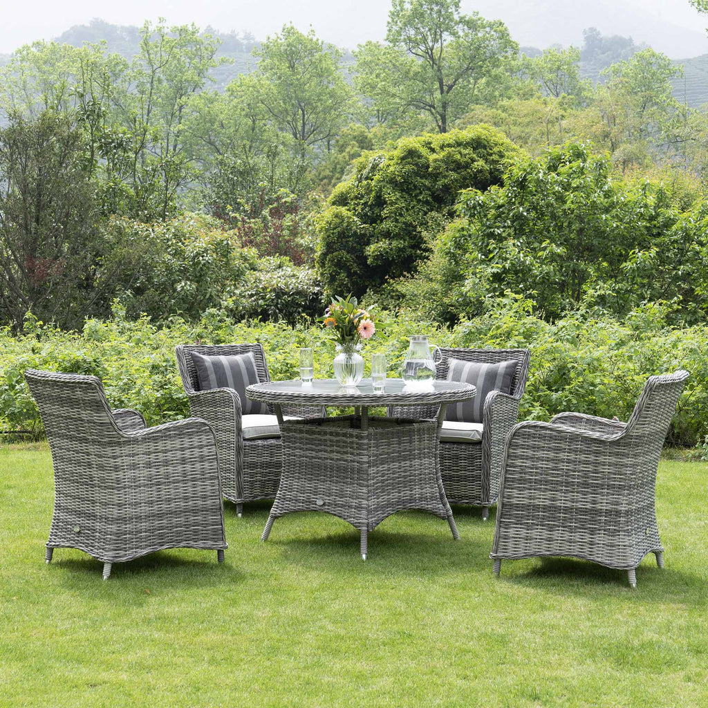 Hampshire 4-Seater Round Wicker Rattan Dining Set, Light Grey | daals