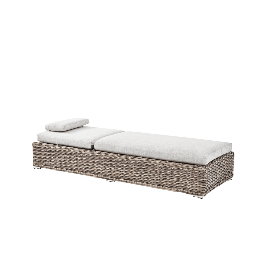 Bellagio Round Wicker Sun Lounger with Headrest, Natural | daals