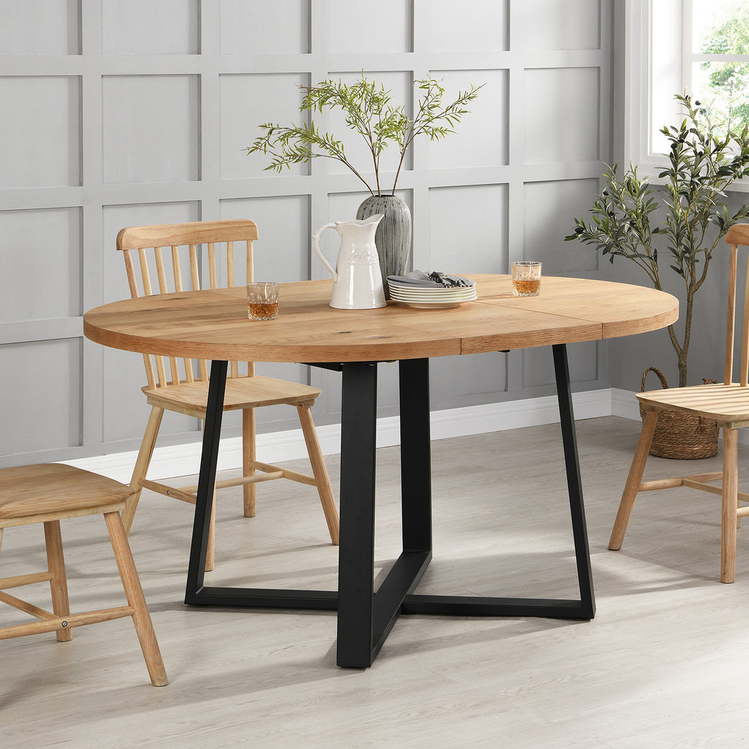 BERN Extending Round Dining Table with Metal Legs, Oak | daals