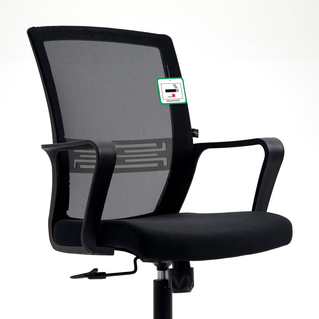 Haru Mid Back Mesh Office Chair in Black | daals